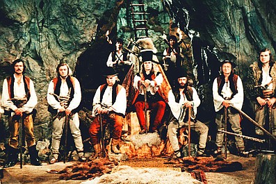 Janosik: Pobili się dwaj górale (12/13) - serial przygodowy